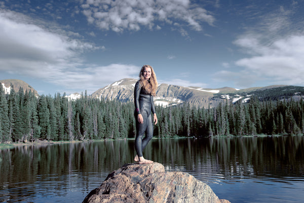 Laura Knoblach sets new doubleDECA World Record • deboer swim